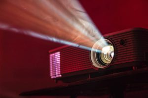Best Art Projectors for drawing and tracing: Digital and Opaque projectors